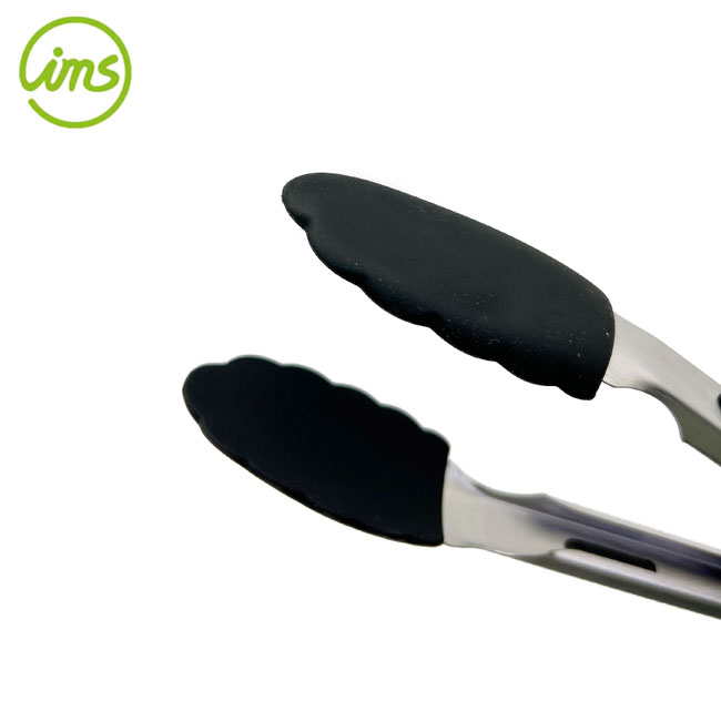 28cm Stainless Steel Kitchen Tongs with Nylon Tips | Ring-Pull Locking ...