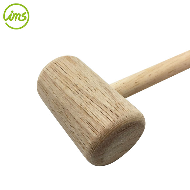 Wooden Seafood Mallet – Rubber Wood Crab & Lobster Shellfish Hammer 19cm